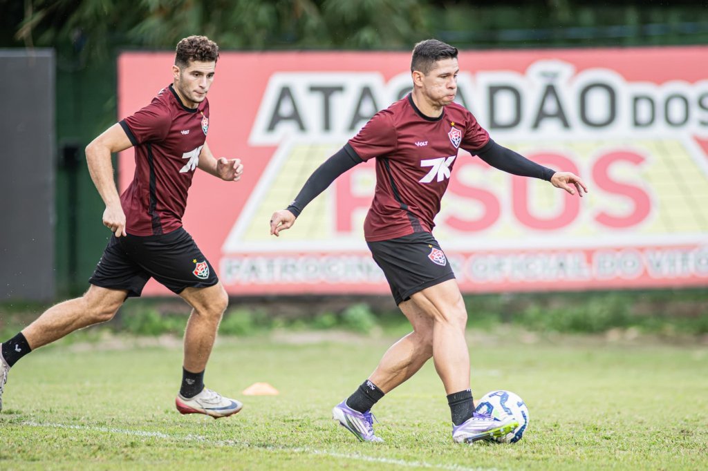 Vitória anuncia preparador físico e define nova comissão técnica ...
